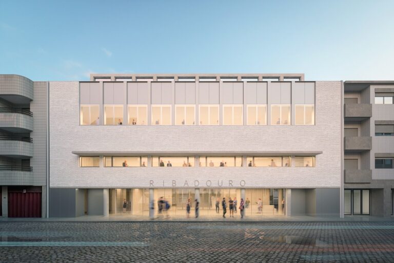 COLÉGIOS RIBADOURO - “Juntos Aprendemos Mais e Melhor” - Mais Magazine